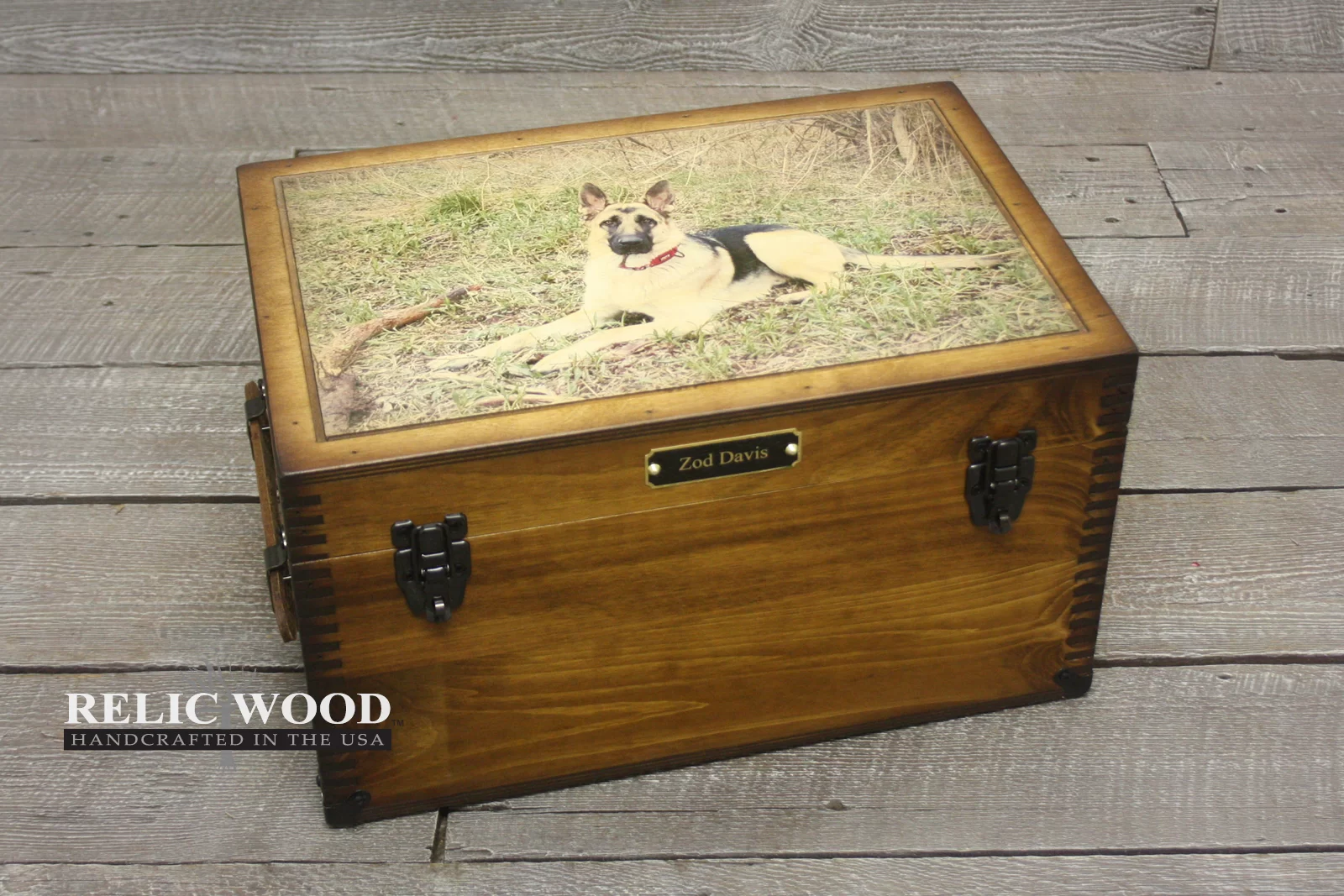Custom Pet Lovers Keepsake Box - Relic Wood